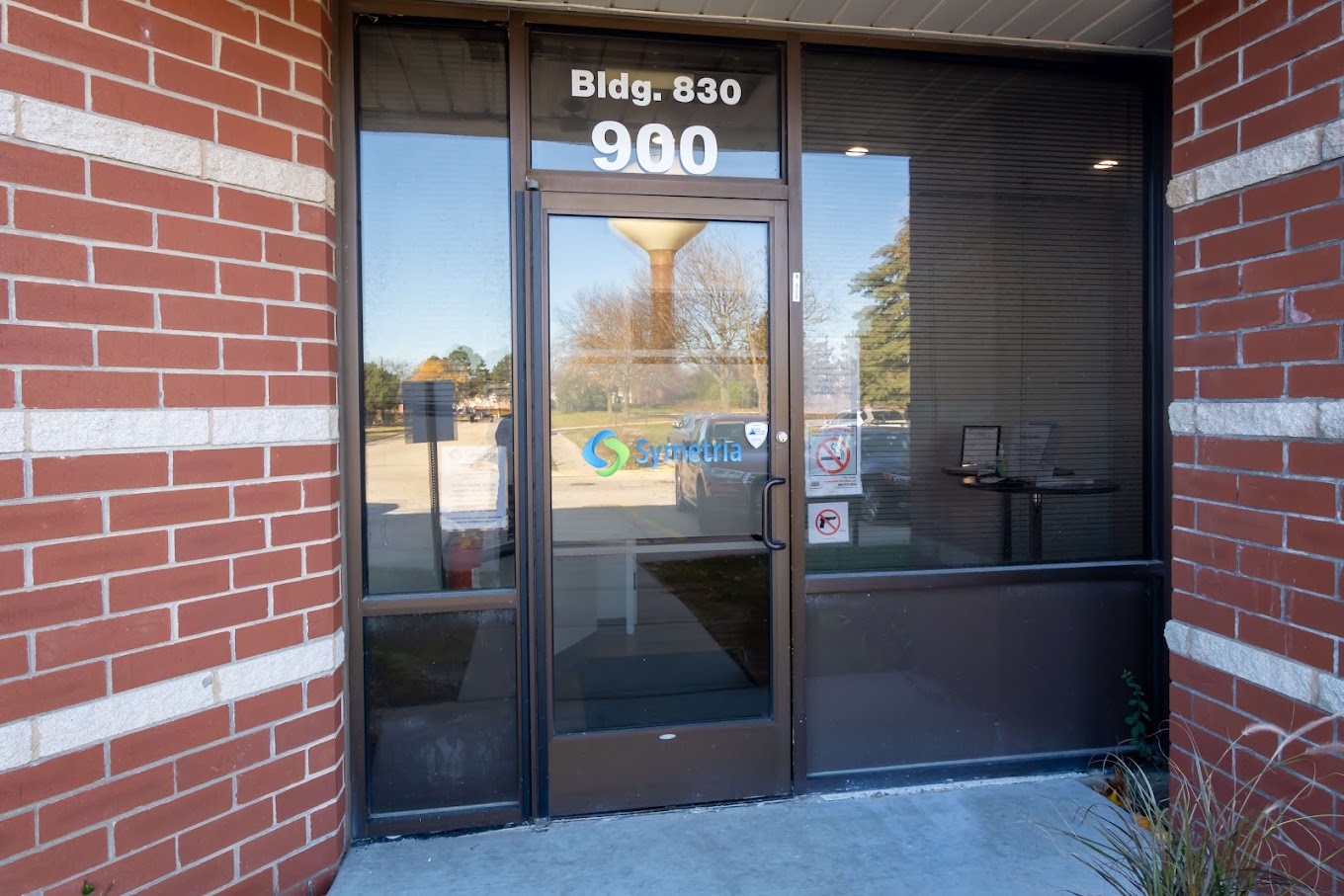 82 Methadone Clinics in Illinois (Low Cost & Fast)
